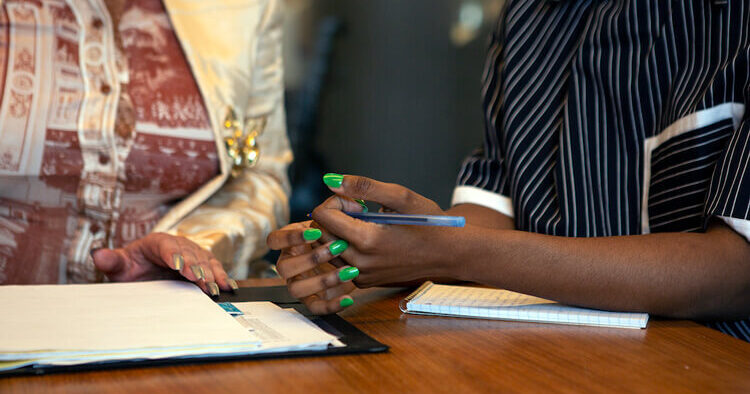 #snackable: Hidden Racism in Journalism